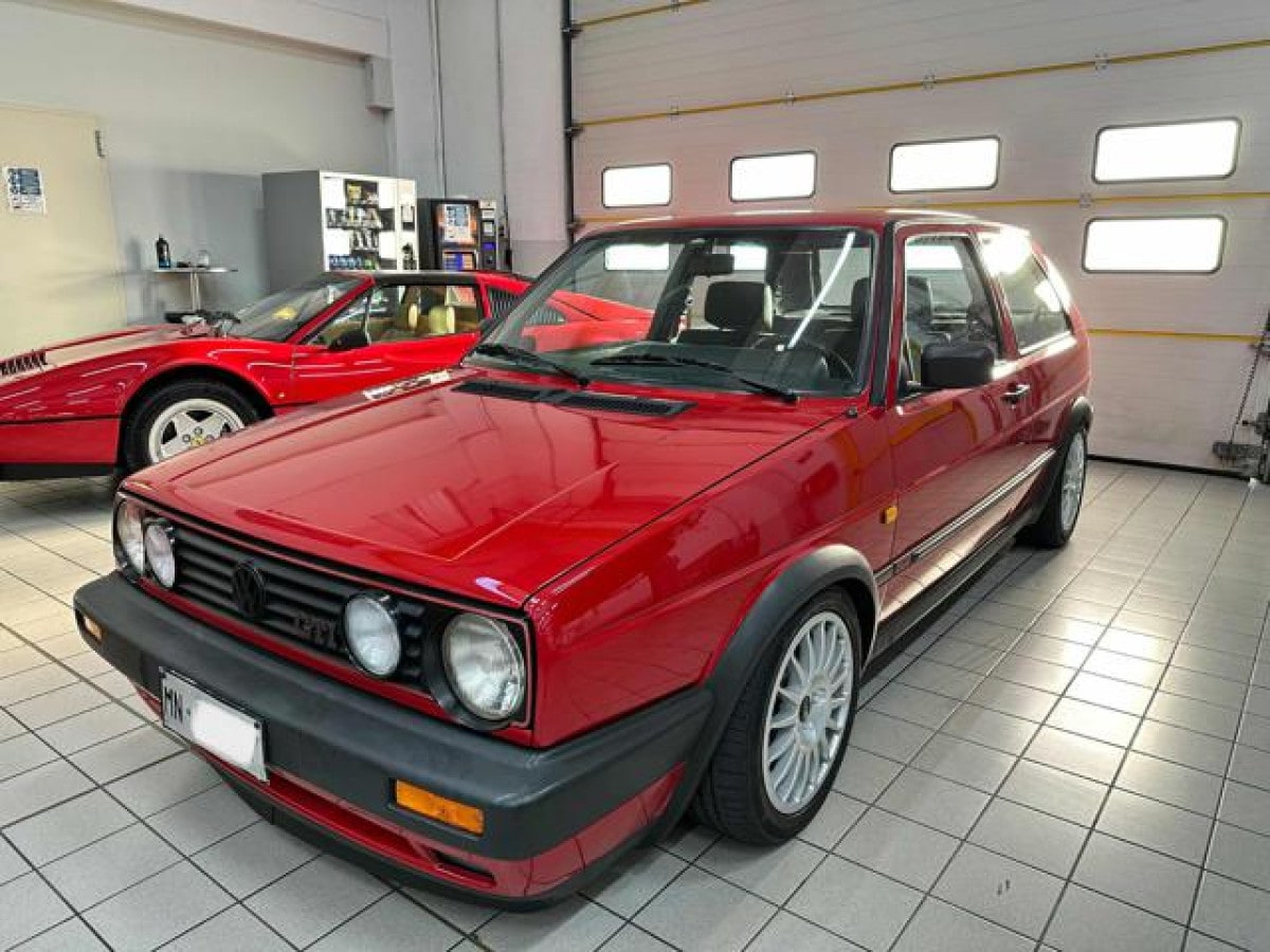 VOLKSWAGEN Golf 2ª serie Golf 1800 3 porte GTI