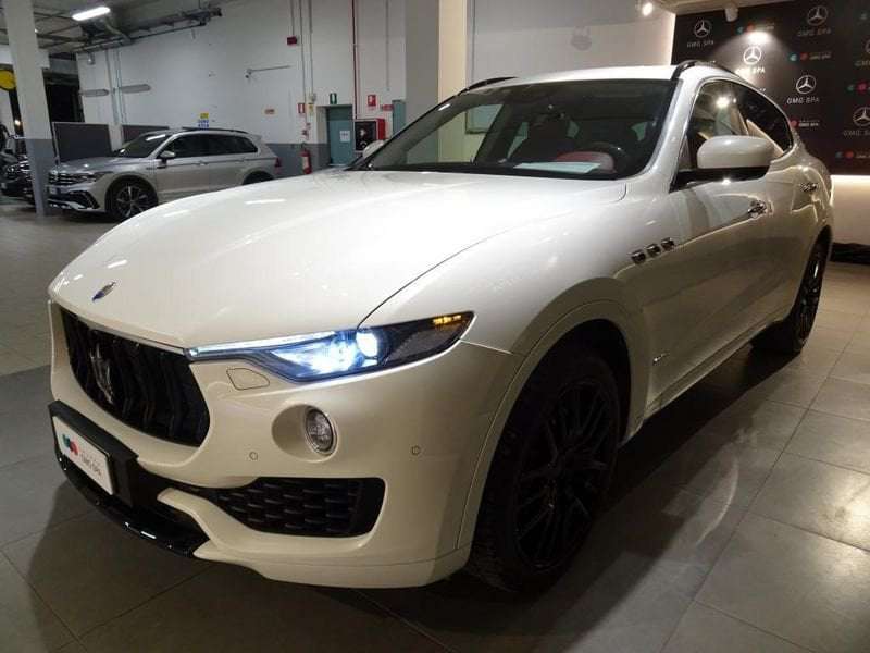 Maserati Levante3.0 V6 430cv auto