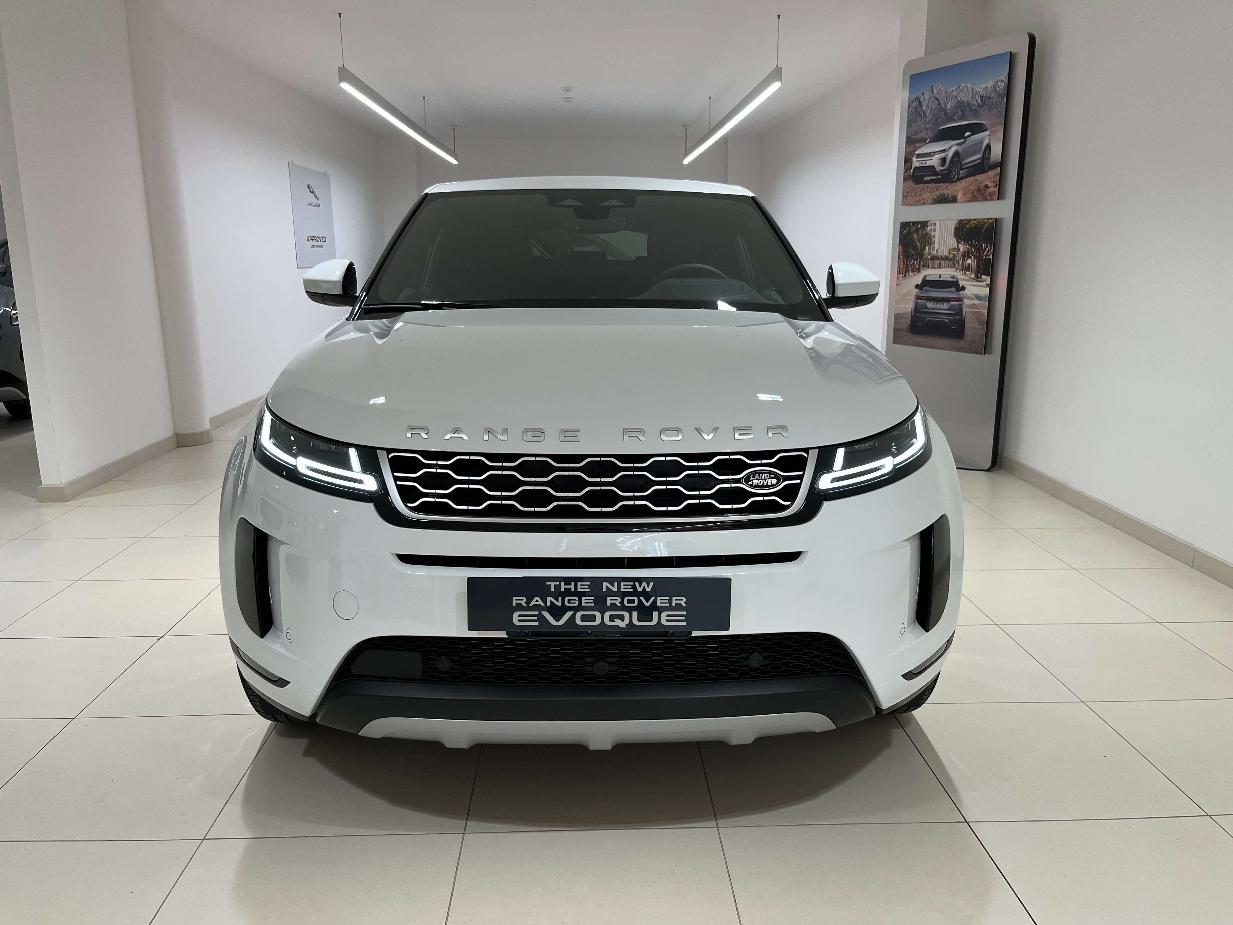 Land Rover Range Rover Evoque2.0 I4 P300 CV PHEV AWD SE-NUOVA DA IMMATRICOLARE!