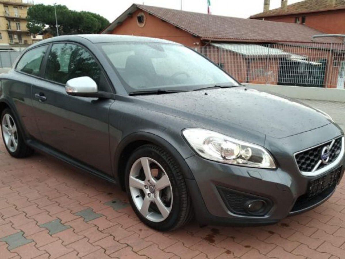 VOLVO C30 (2006-2012) C30 D2 R-Design