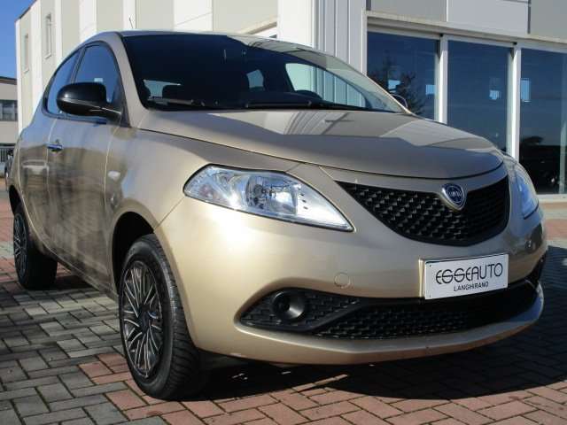 Lancia Ypsilon0.9 TwinAir 85 CV Metano Gold