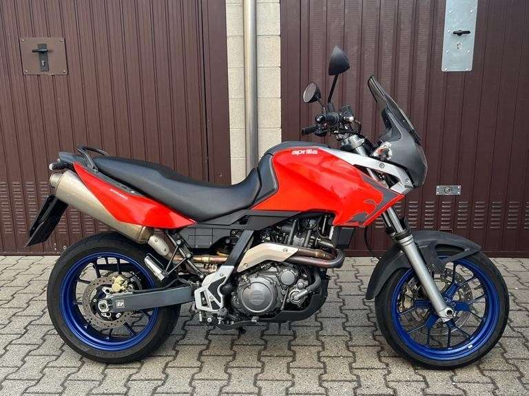 Aprilia Pegaso 650strada