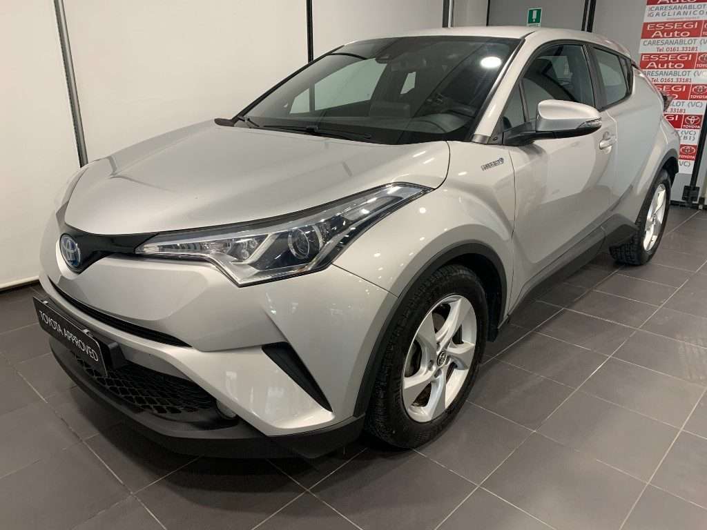 Toyota C-HR1.8 Hybrid E-CVT Active