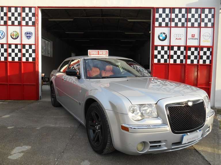 Chrysler 300Csedan 3.0 V6 CRD AUTO UNIPROPRIETARIA