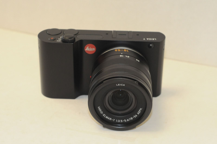 DIGITAL CAMERA (NERO) CON 1123 MM LENS - LEICA T (TYP 701)