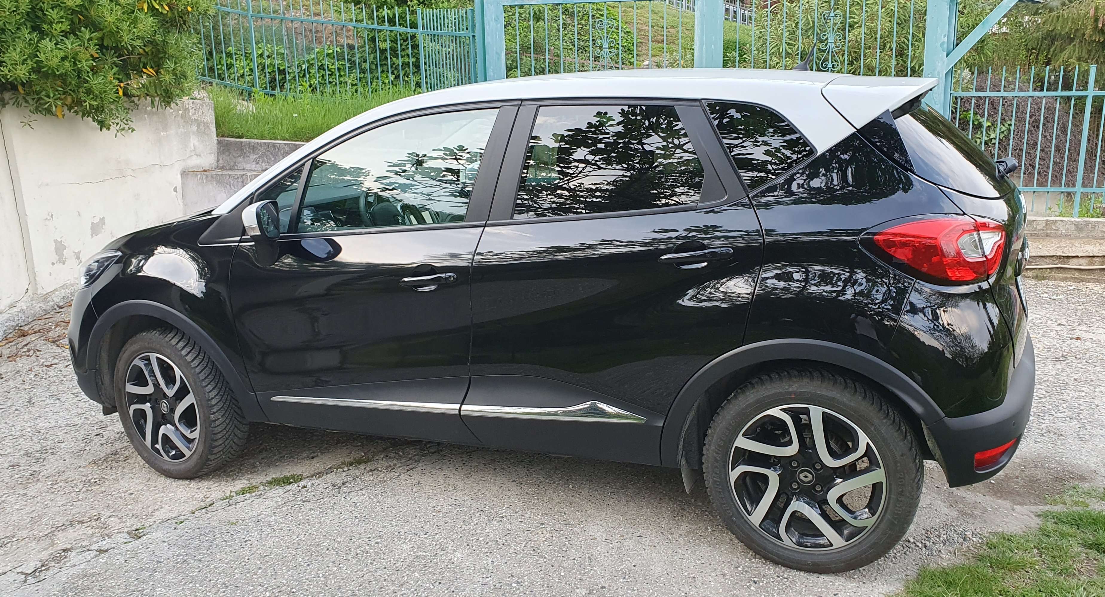 Renault CapturCap. I 2013 1.5 dci Intens (energy r-link) 90cv E6