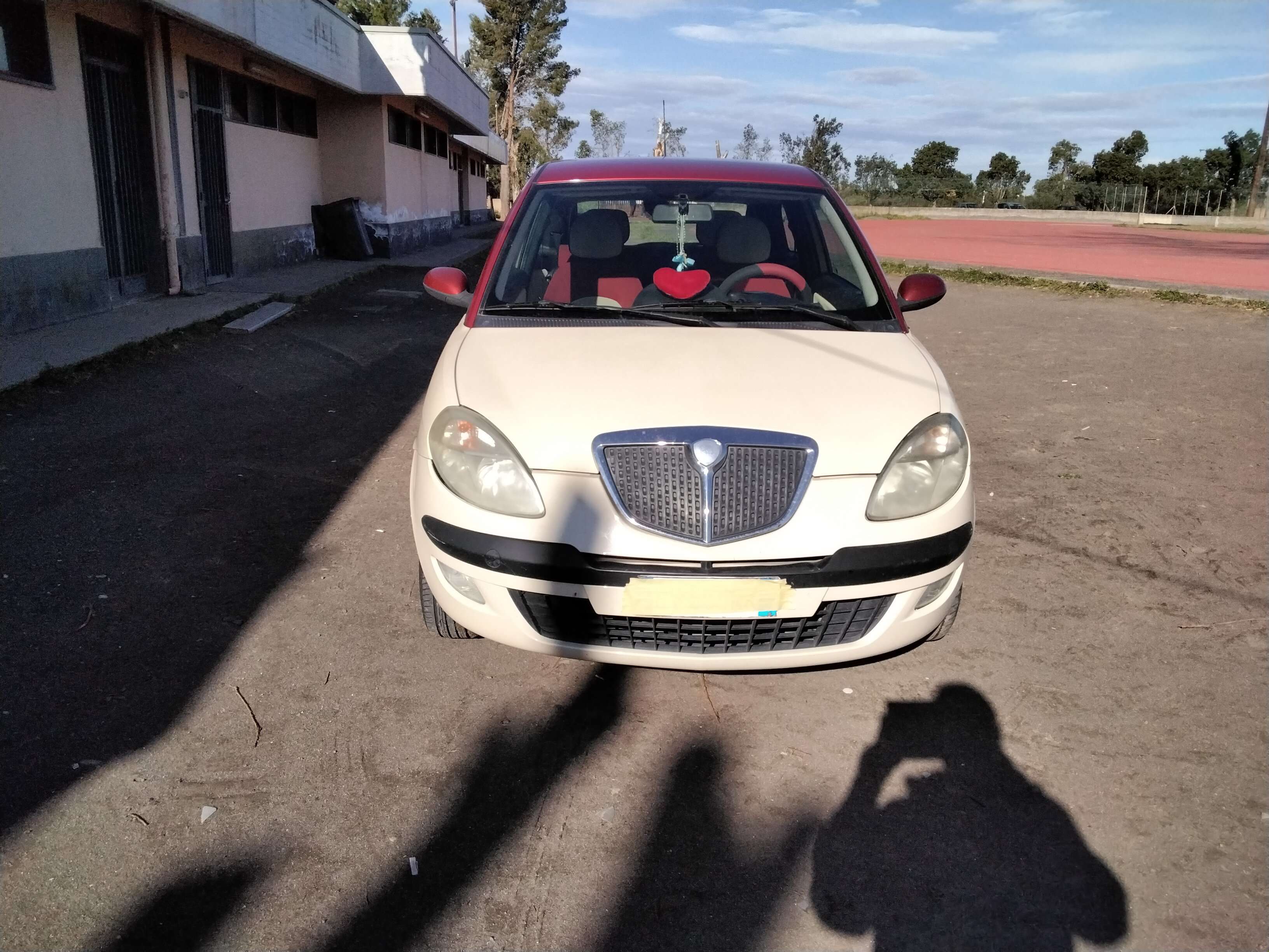 Lancia Ypsilon