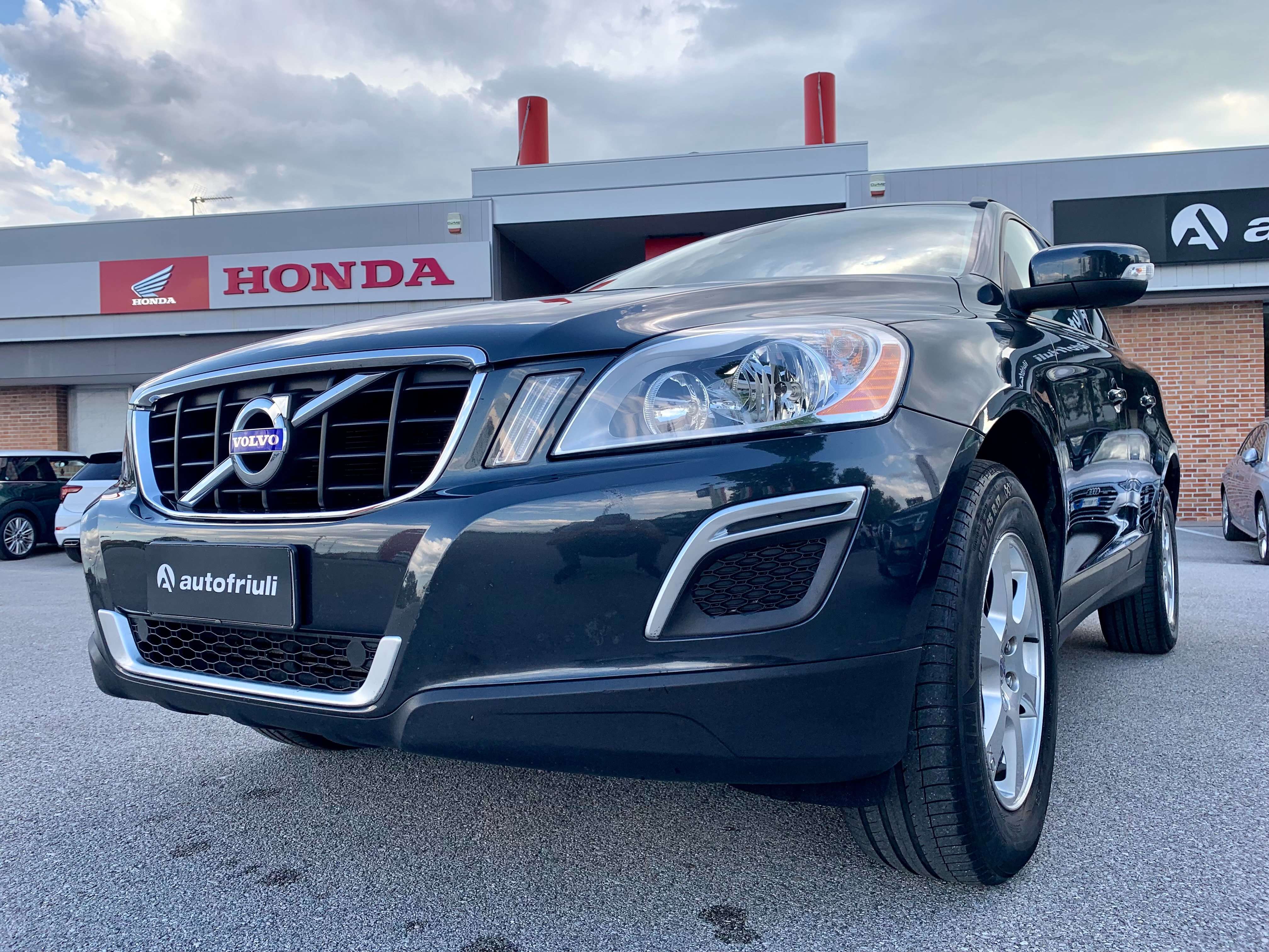 Volvo XC602.0 D4 (D3) 163CV Momentum