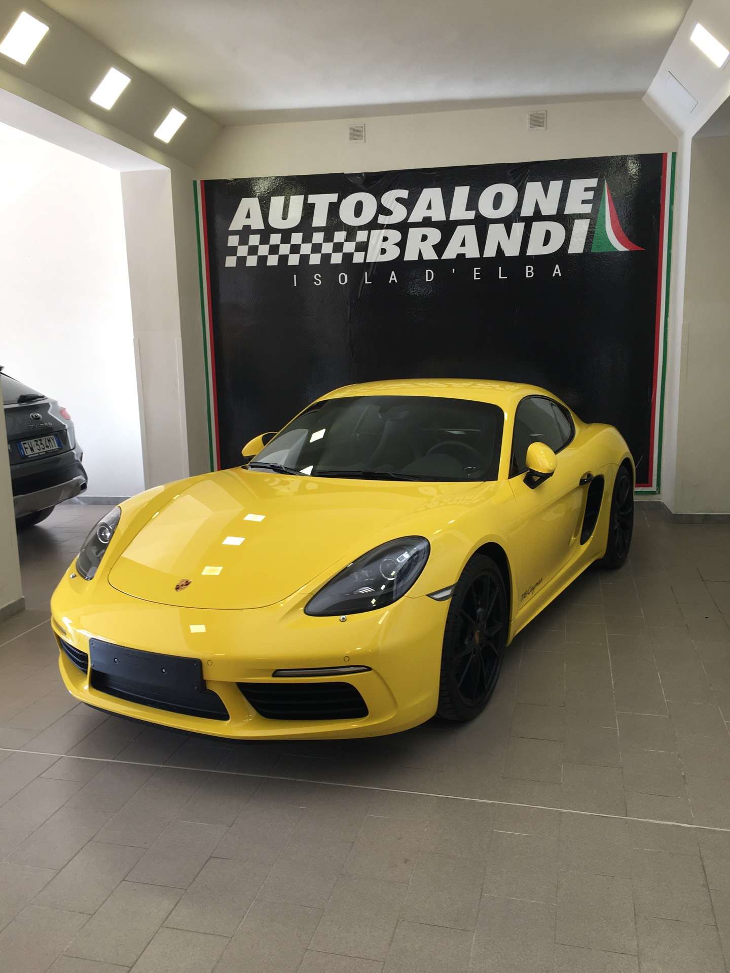 Porsche Cayman718  2.0   300cv   iva esposta  In Sede