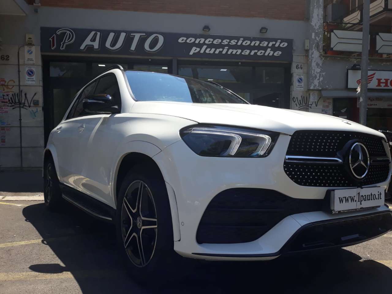 Mercedes-Benz GLE 300d 4Matic Premium AMG- 20" LED-NAVI- AZIENDALE