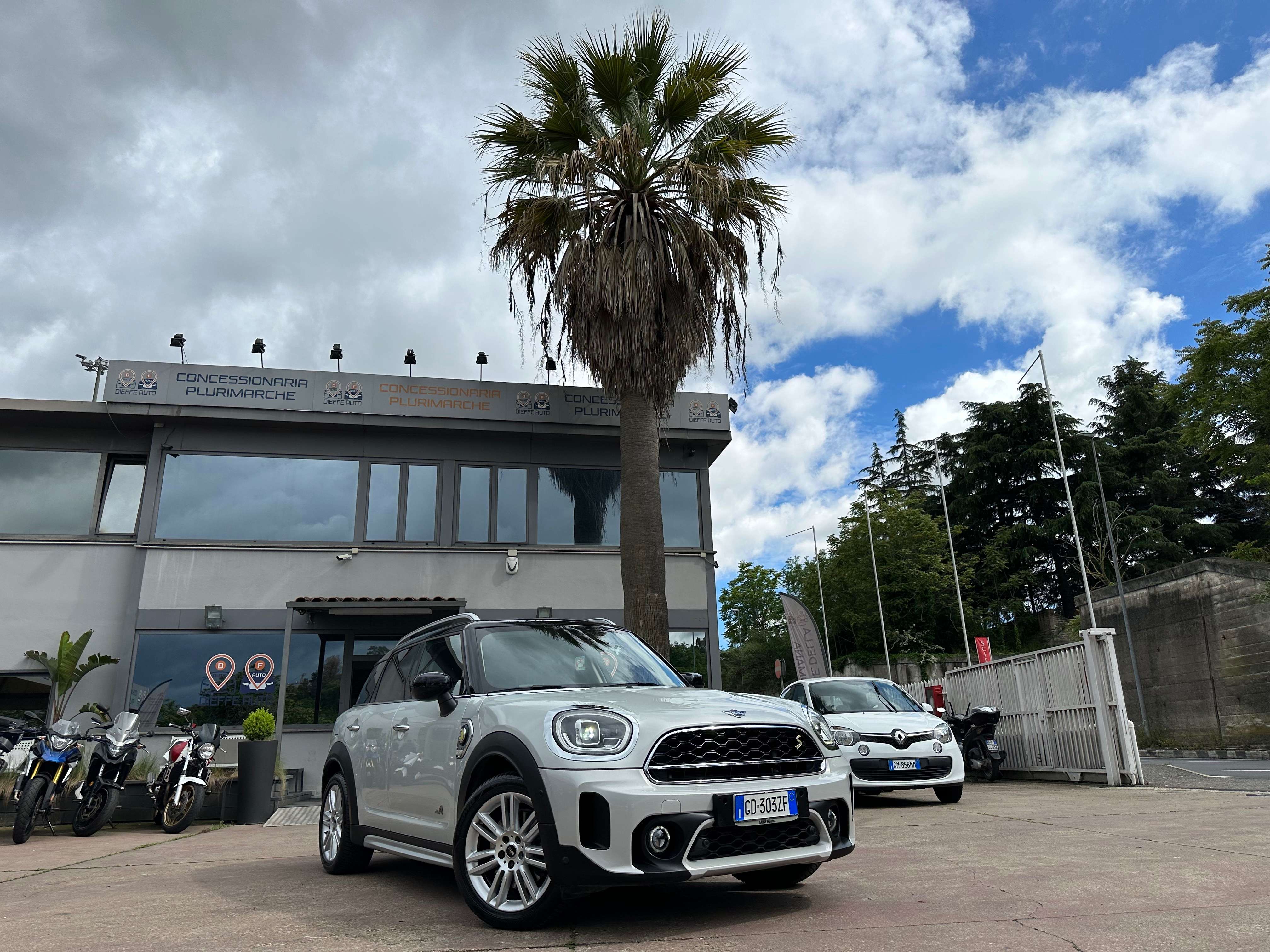 MINI Cooper SE CountrymanMini Countryman 1.5 Cooper SE Hype all4 auto