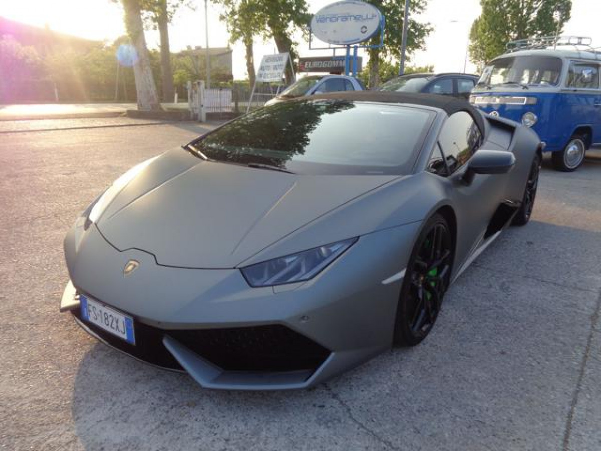 LAMBORGHINI Huracán Huracán 5.2 V10 AWD Spyder