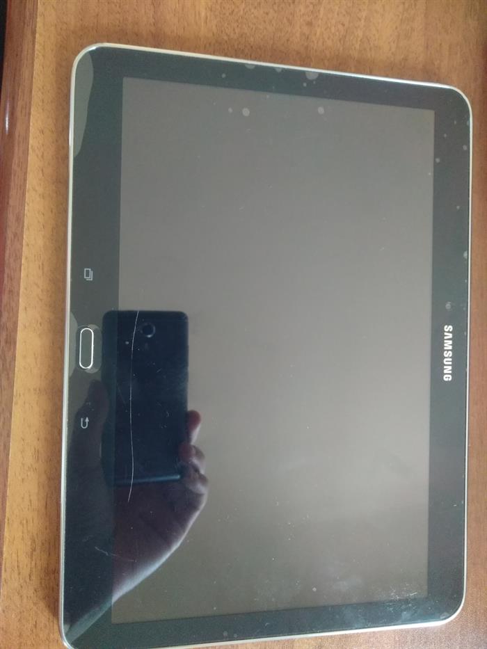 SAMSUNG GALAXY TAB 4