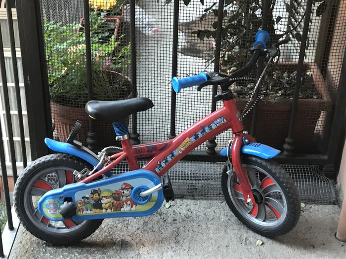 BICICLETTA PAW PATROL CON ROTELLE