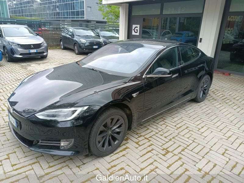 Tesla Model S100 d