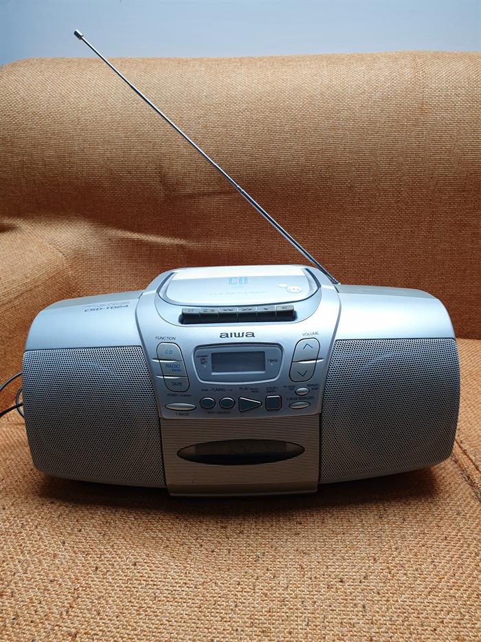 AIWA LETTORE CD/CASSETTE RADIO