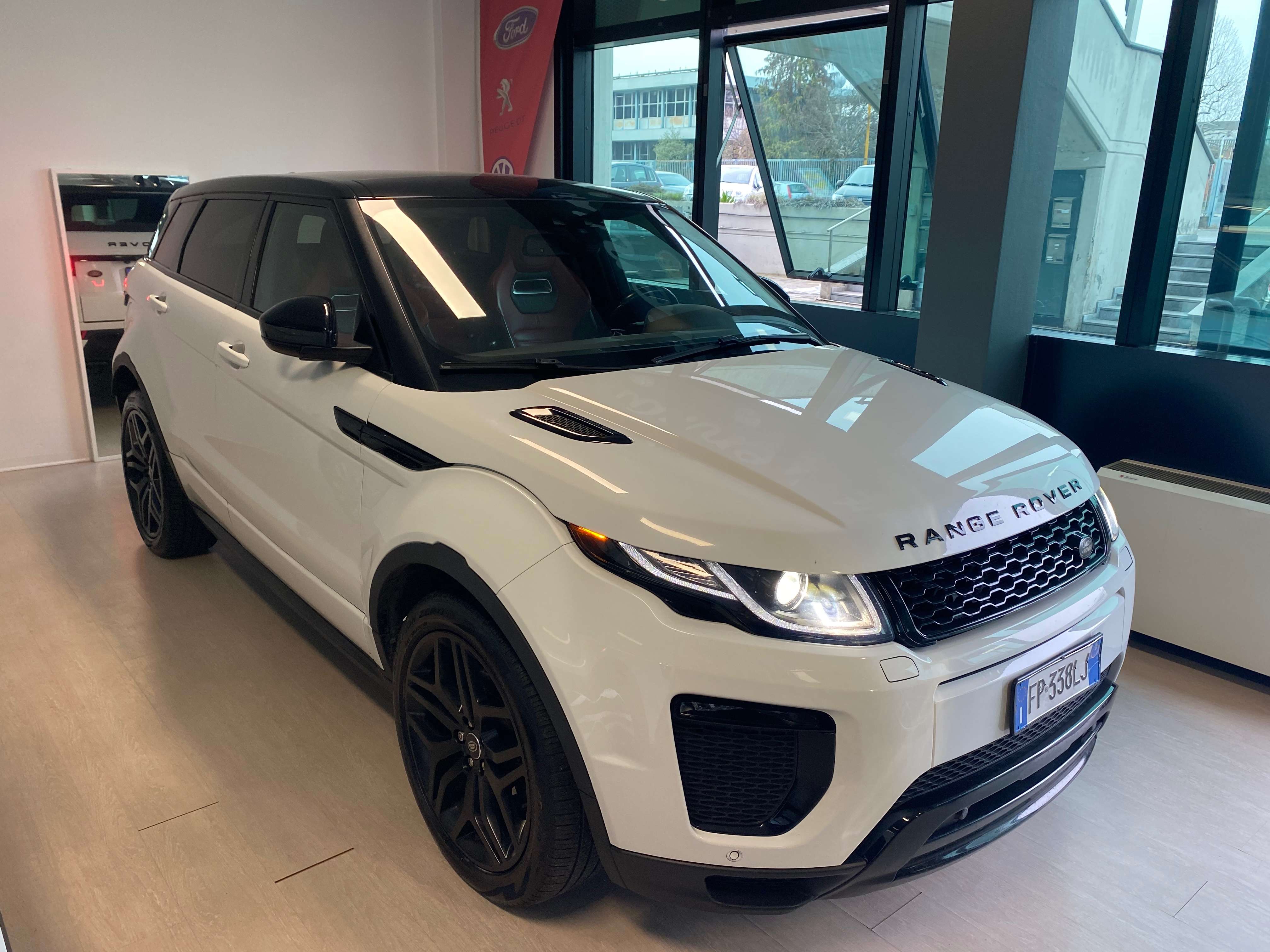 Land Rover Range Rover EvoqueFull * UNICA IN ITALIA *HSE / TETTO PANORAMA