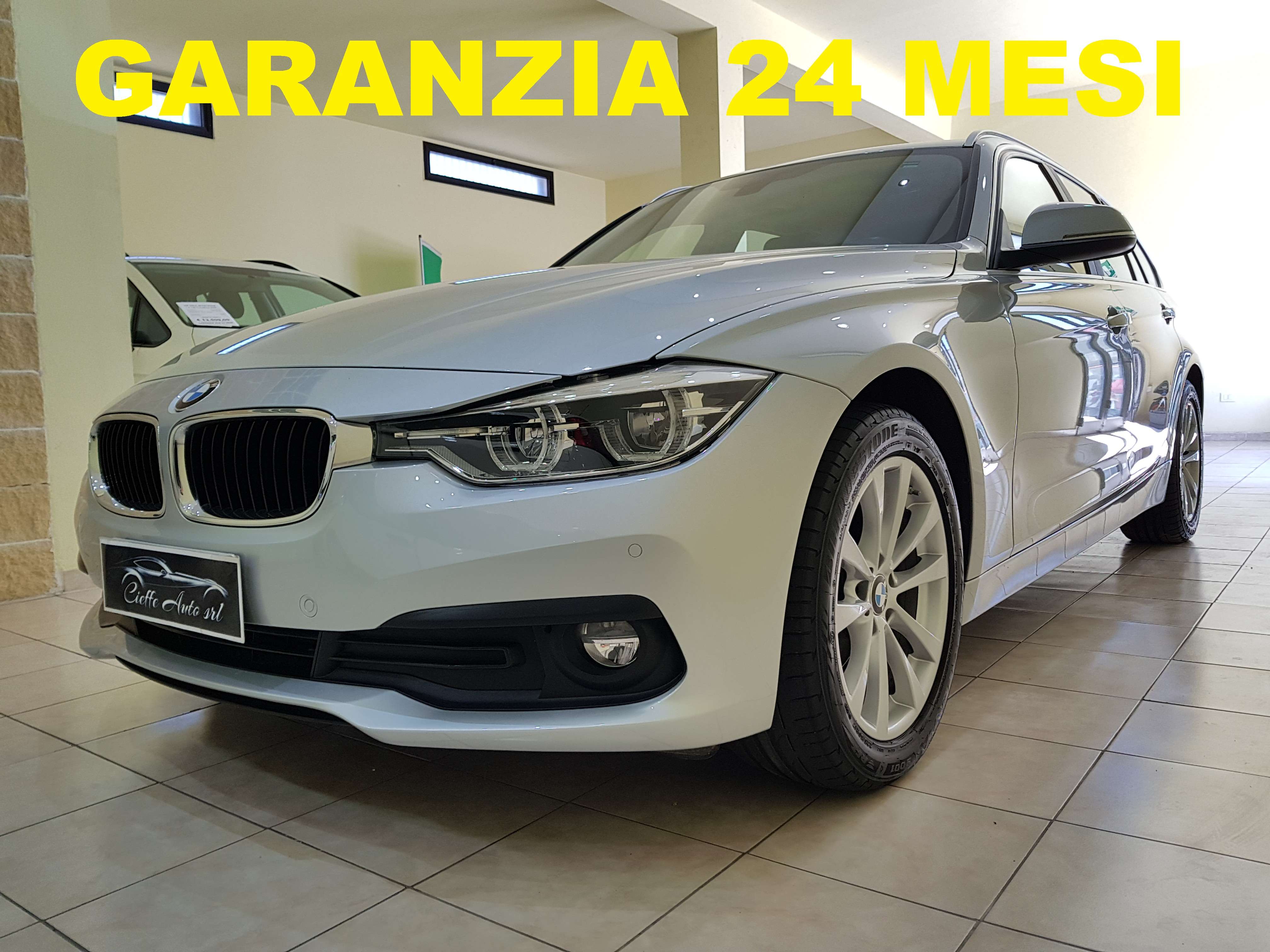 BMW 318318d Touring Business Advantage auto