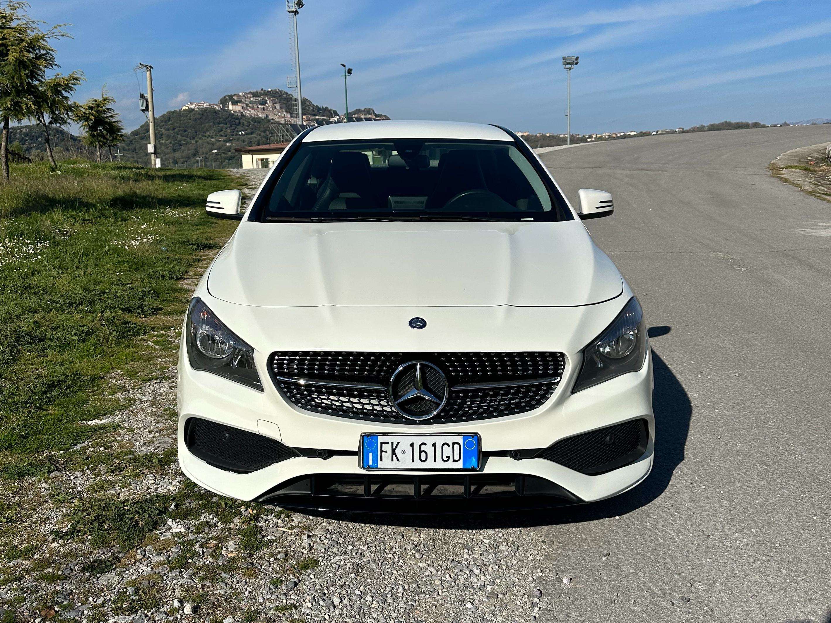 Mercedes-Benz CLA 180