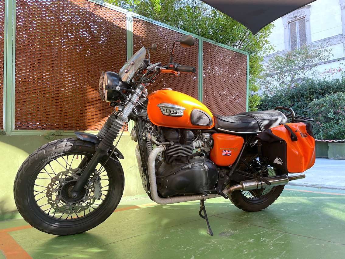 Triumph Scrambler900 carburatori (2006)