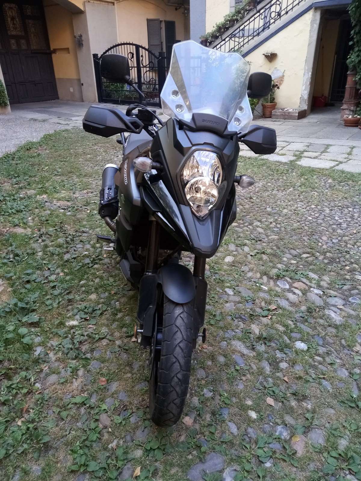 Suzuki V-Strom 1000