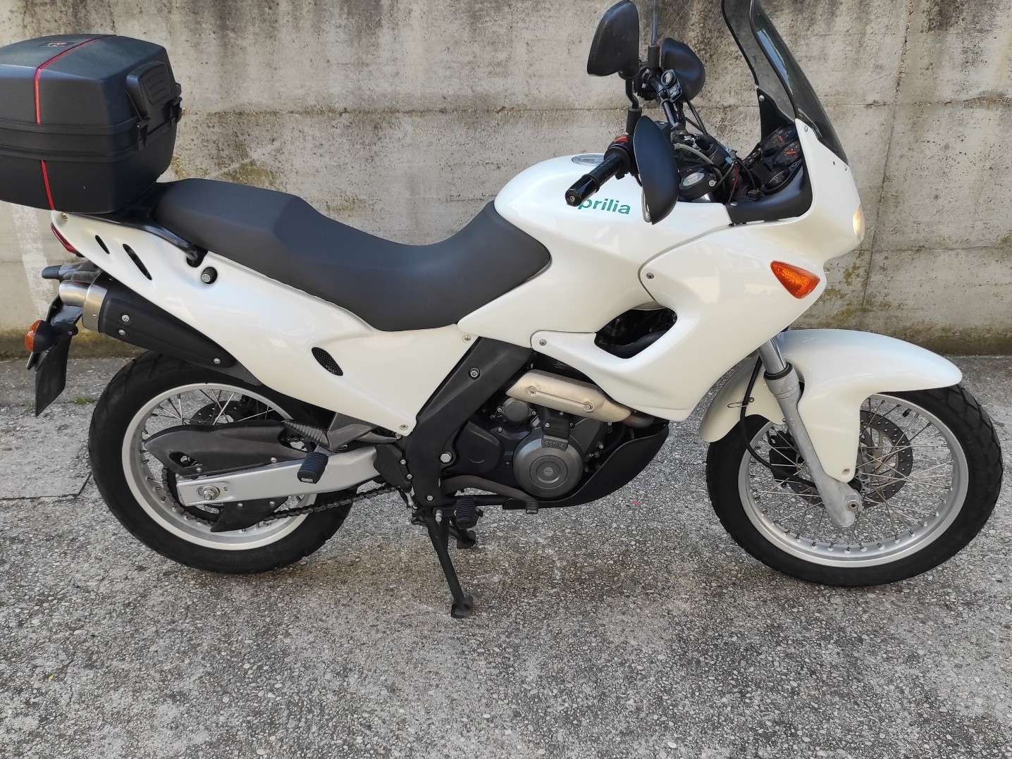 Aprilia Pegaso 650