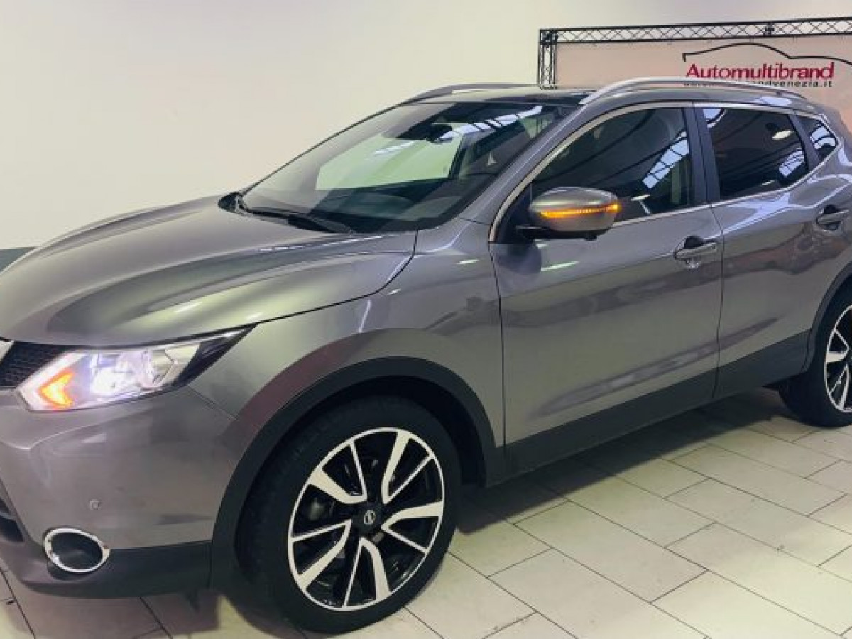 NISSAN Qashqai 2ª serie Qashqai 1.6 dCi 2WD Tekna