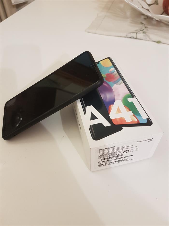 SAMSUNG GALAXY A41