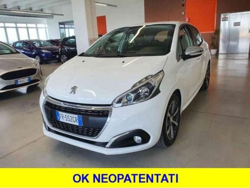 Peugeot 208BlueHDi 75 5 porte Allure