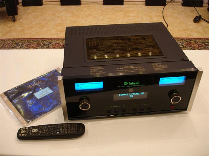 MCINTOSH C2500 PREAMPLIFICATORE