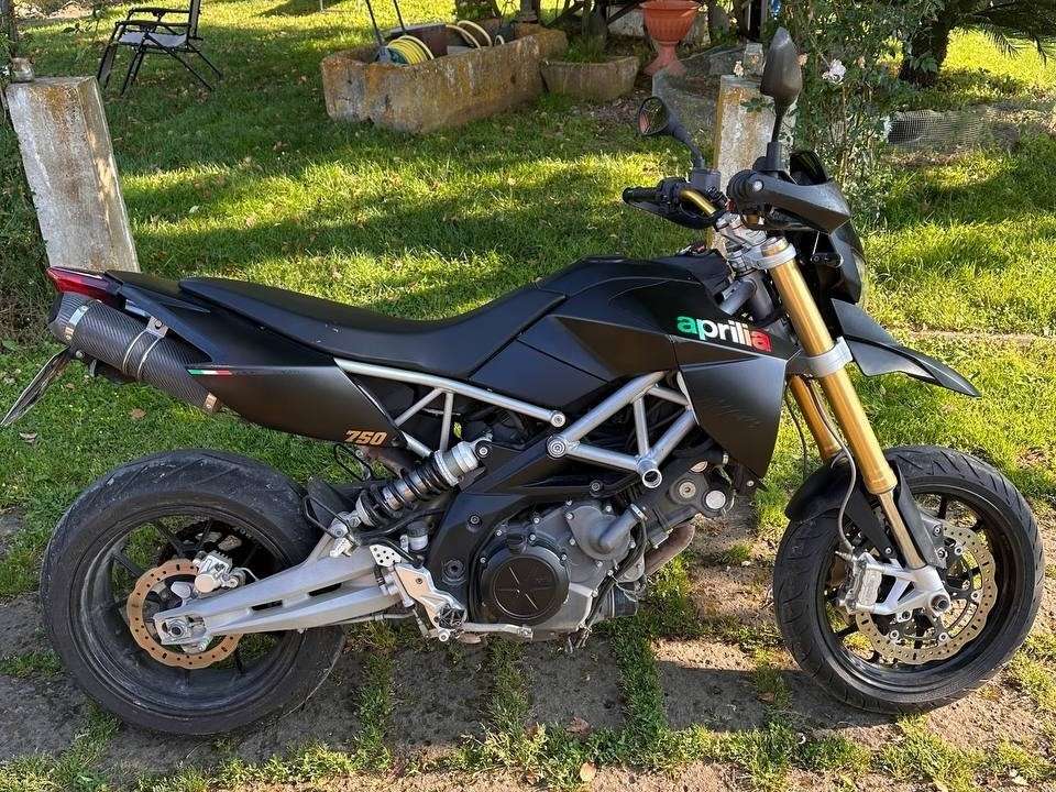 Aprilia Dorsoduro750cc 35 kw