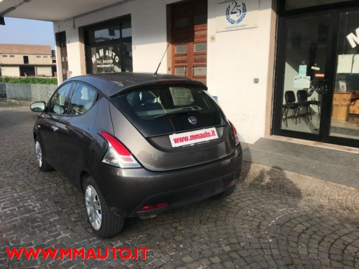 LANCIA Ypsilon 3ª serie Ypsilon 1.3 MJT 16V 95 CV 5 porte S&S Silver