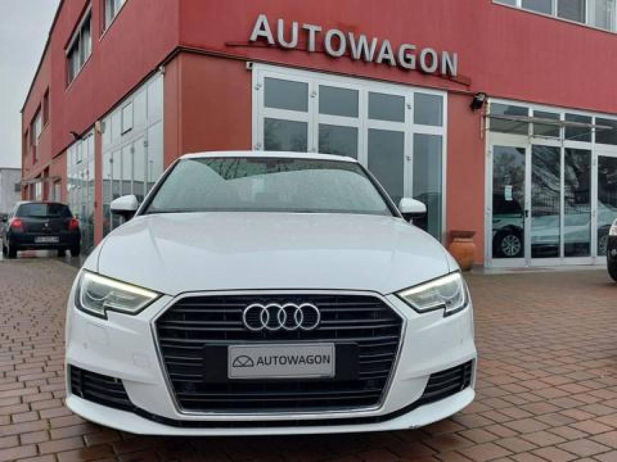 AUDI A3 3ª serie A3 SPB 30 TDI Business