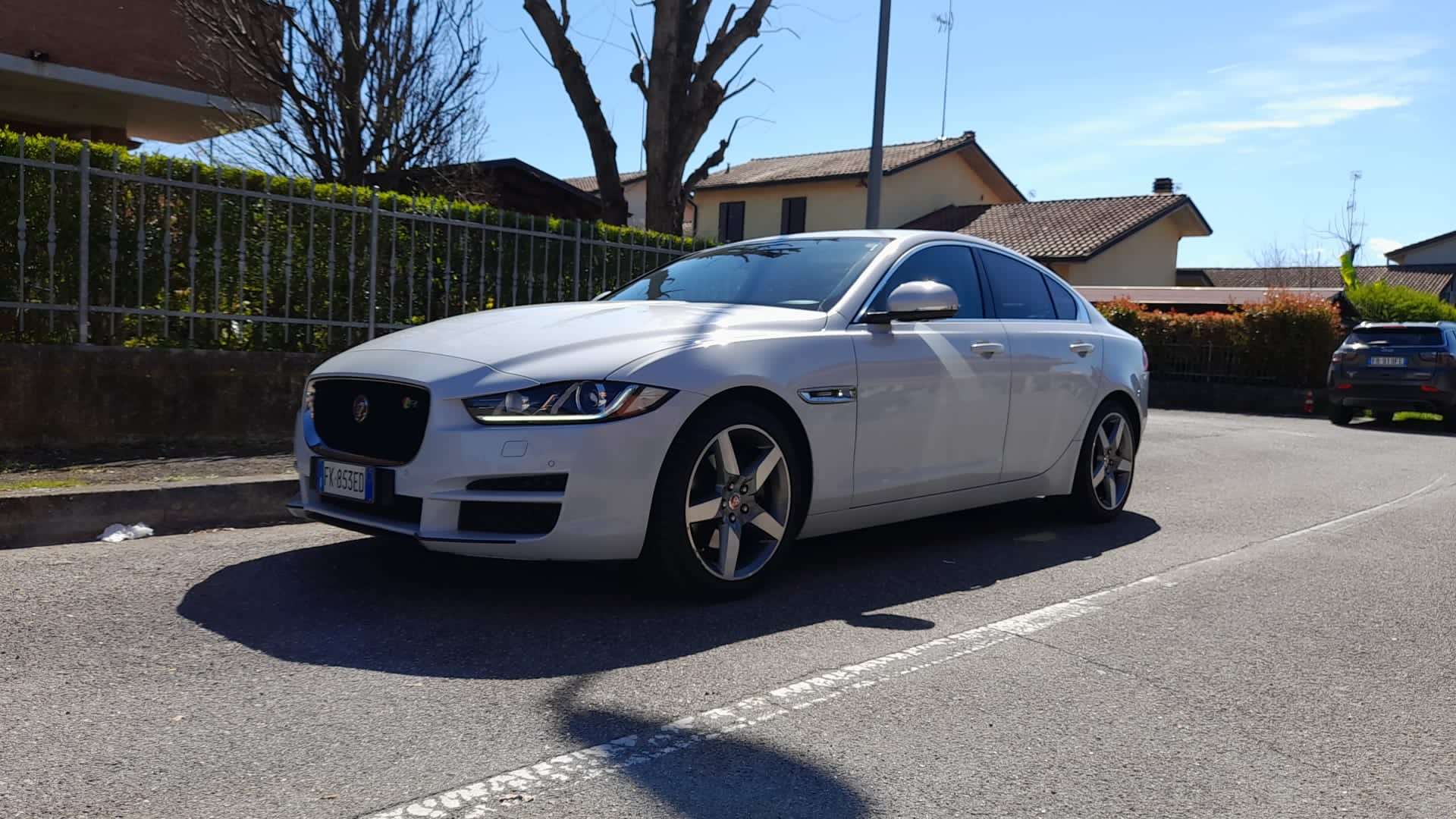 Jaguar XE2.0d R-Sport 180cv auto