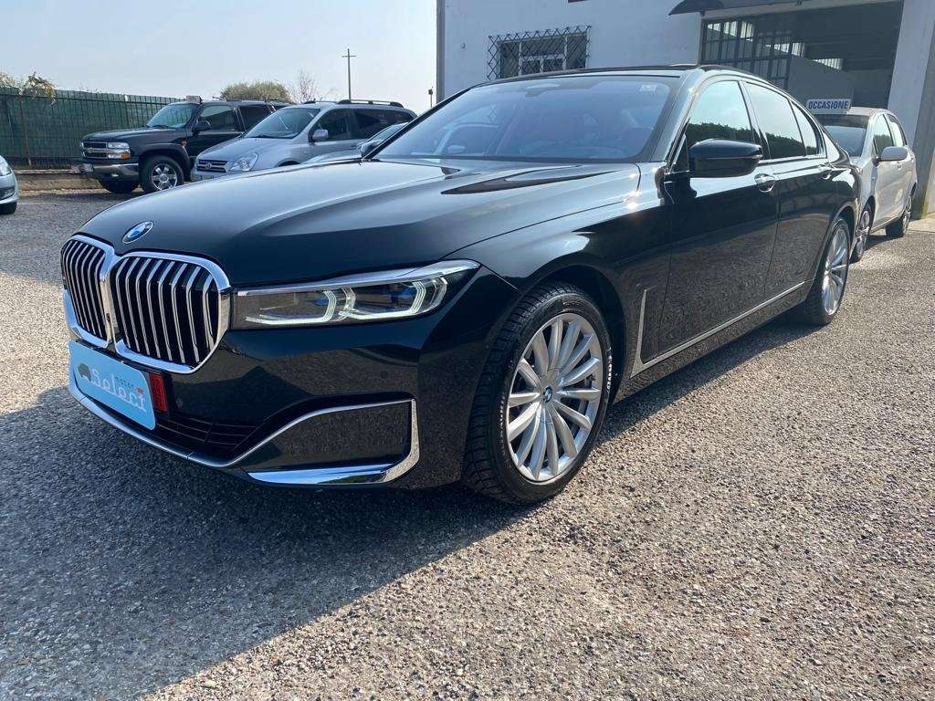 BMW 740d xDrive Limousine