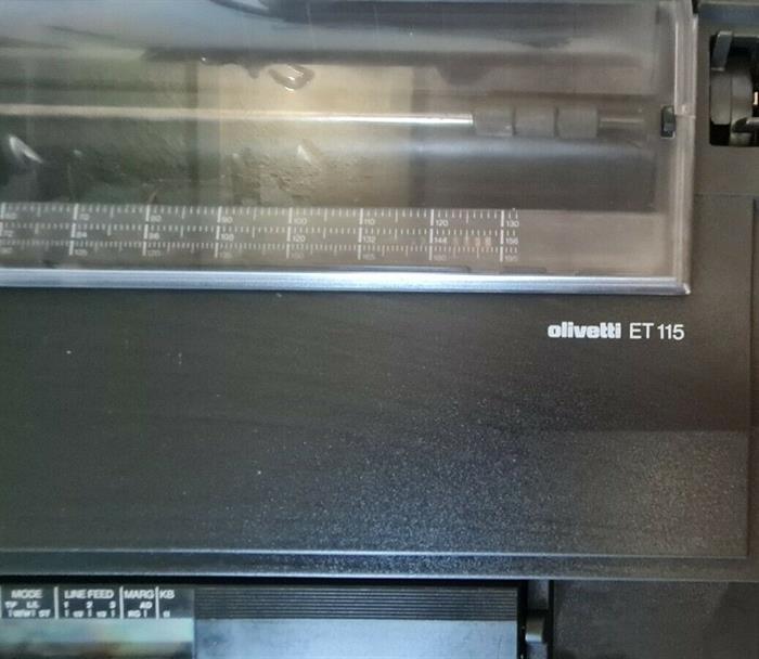 MACCHINA DA SCRIVERE ELETTRONICA OLIVETTI ET 115 LEGGI BENE