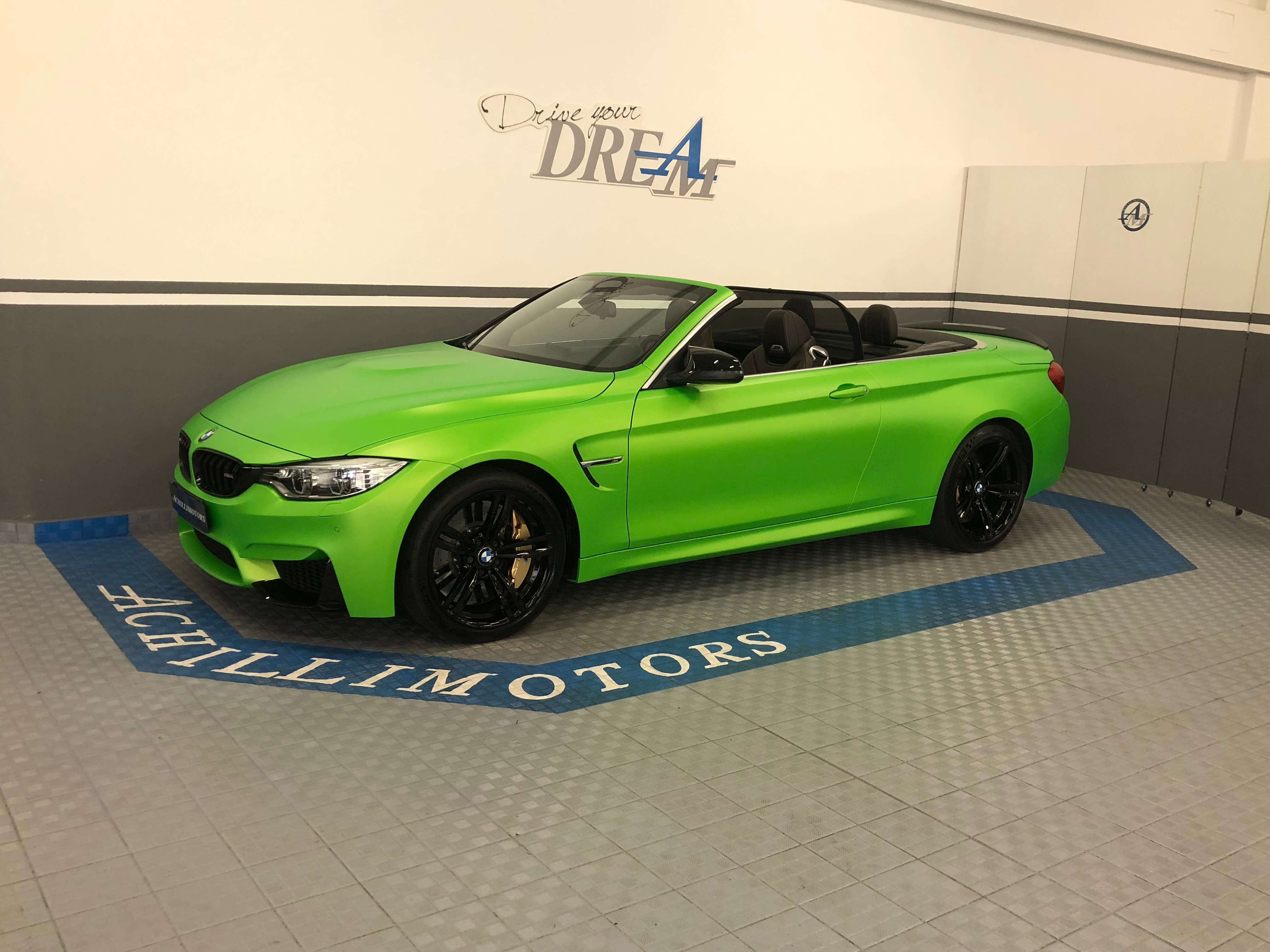 BMW M4M4 Cabrio 3.0 dkg 431cv M-drivers package WrapFluo