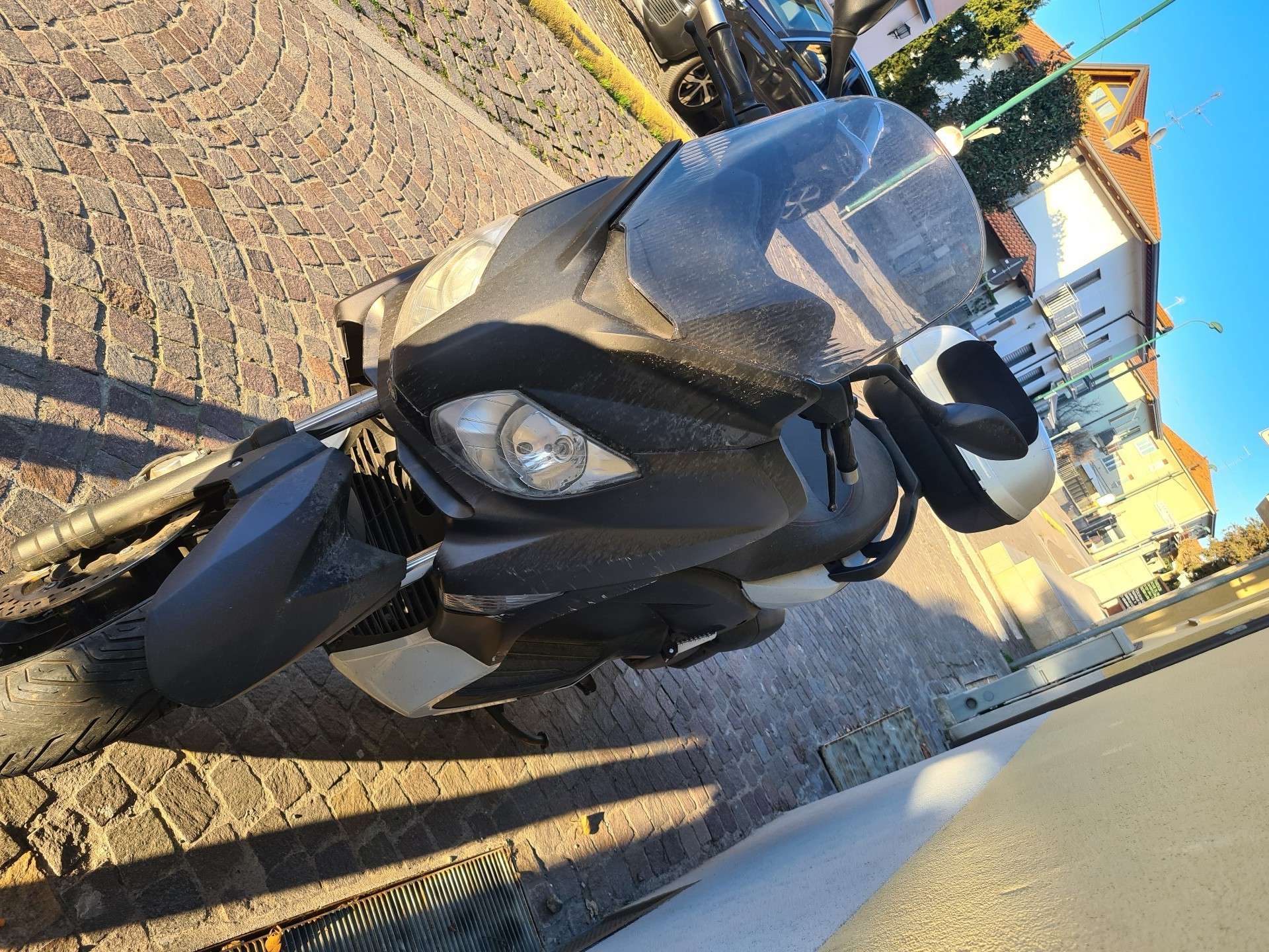 Yamaha X-Max 250porta pacchi