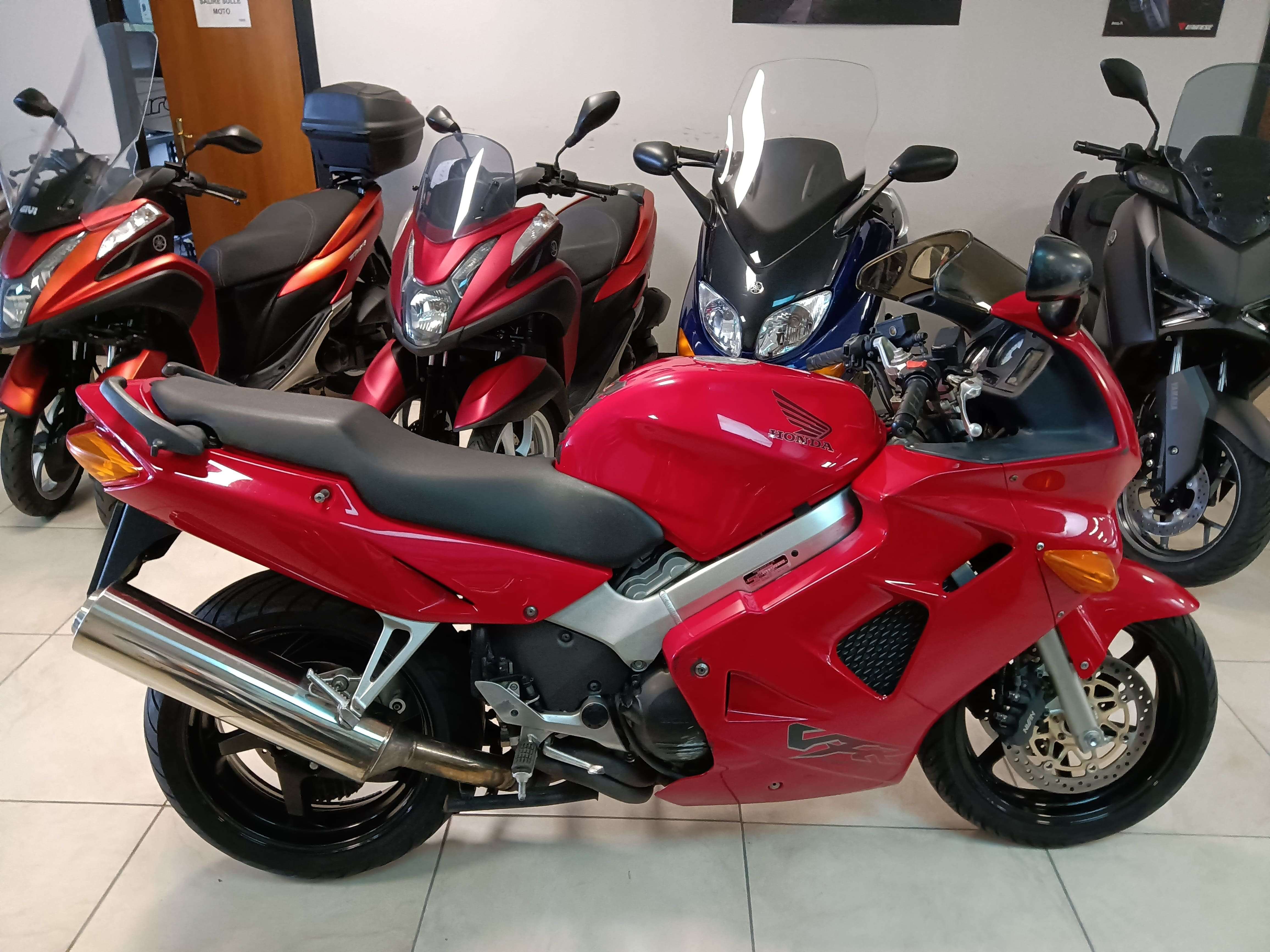 Honda VFR 800