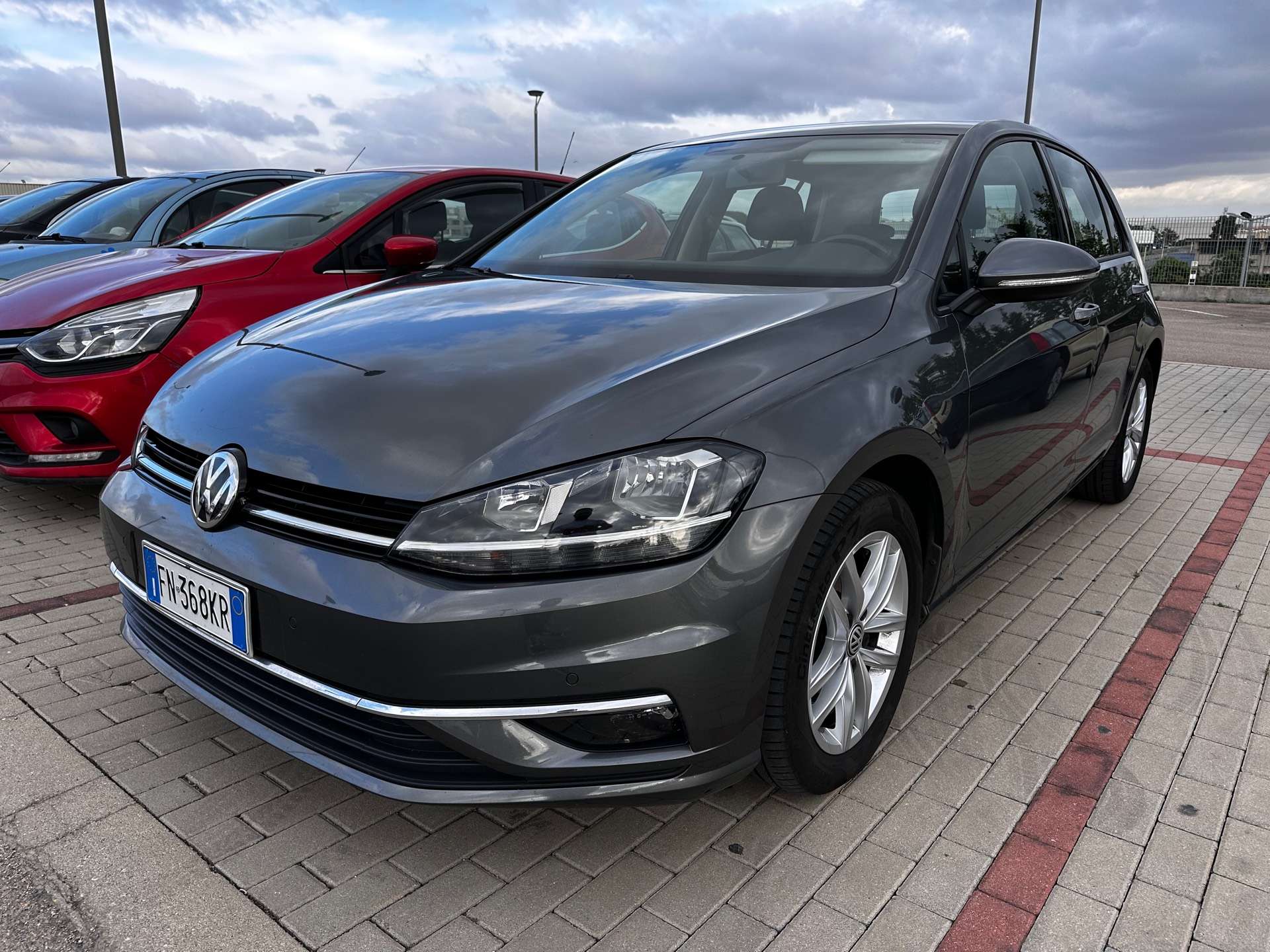 Volkswagen Golf5p 1.6 tdi Business 115cv dsg