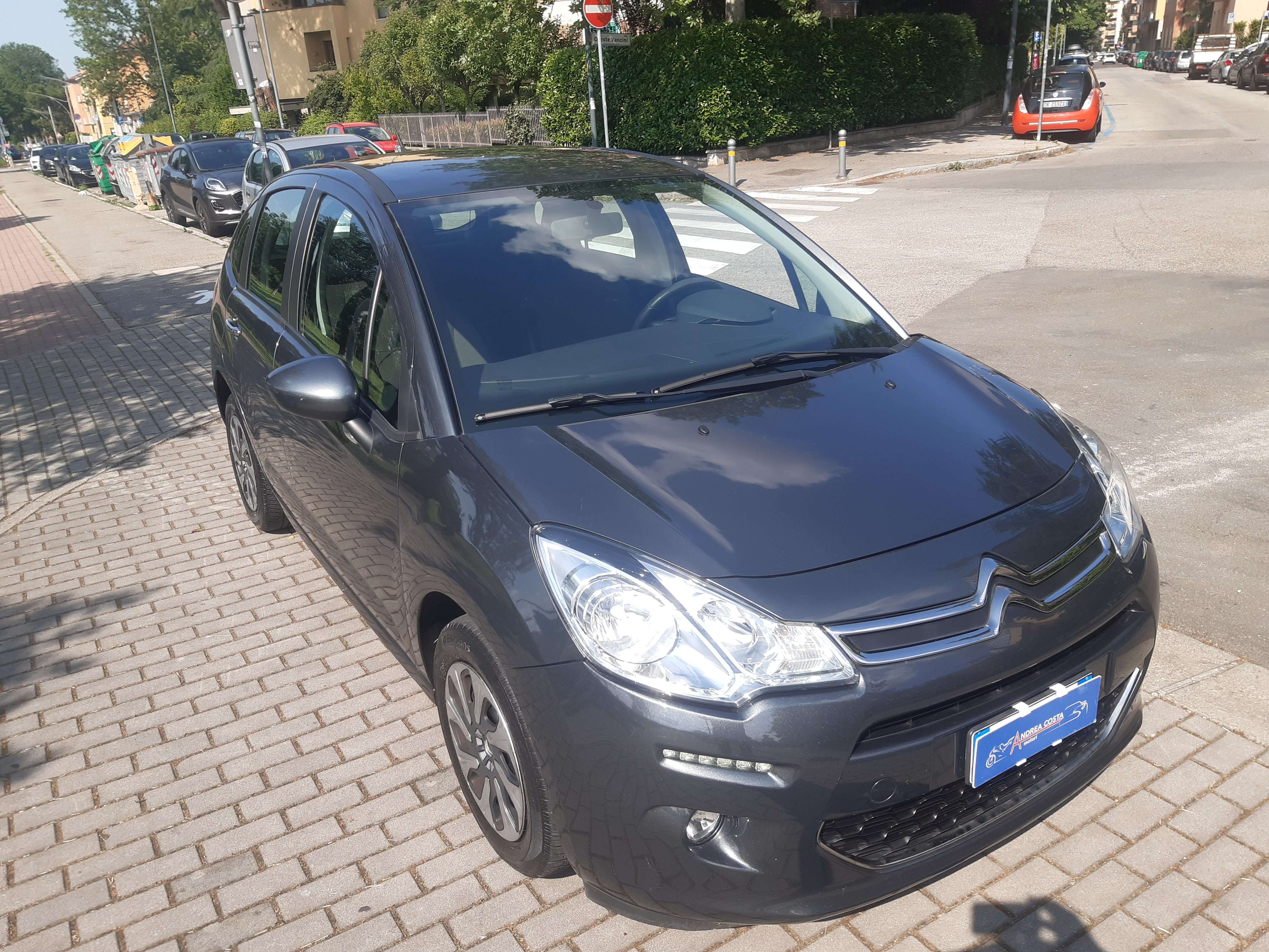 Citroen C31.0 68cv sport chic