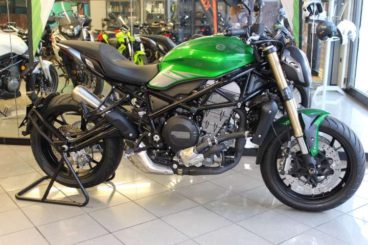 Benelli 752 Sa 111 EURO MESE PER 3 ANNI poi decidi