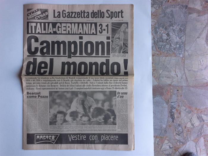 MONDIALI 1982 GIORNALI QUOTIDIANI (FINALE E NON)