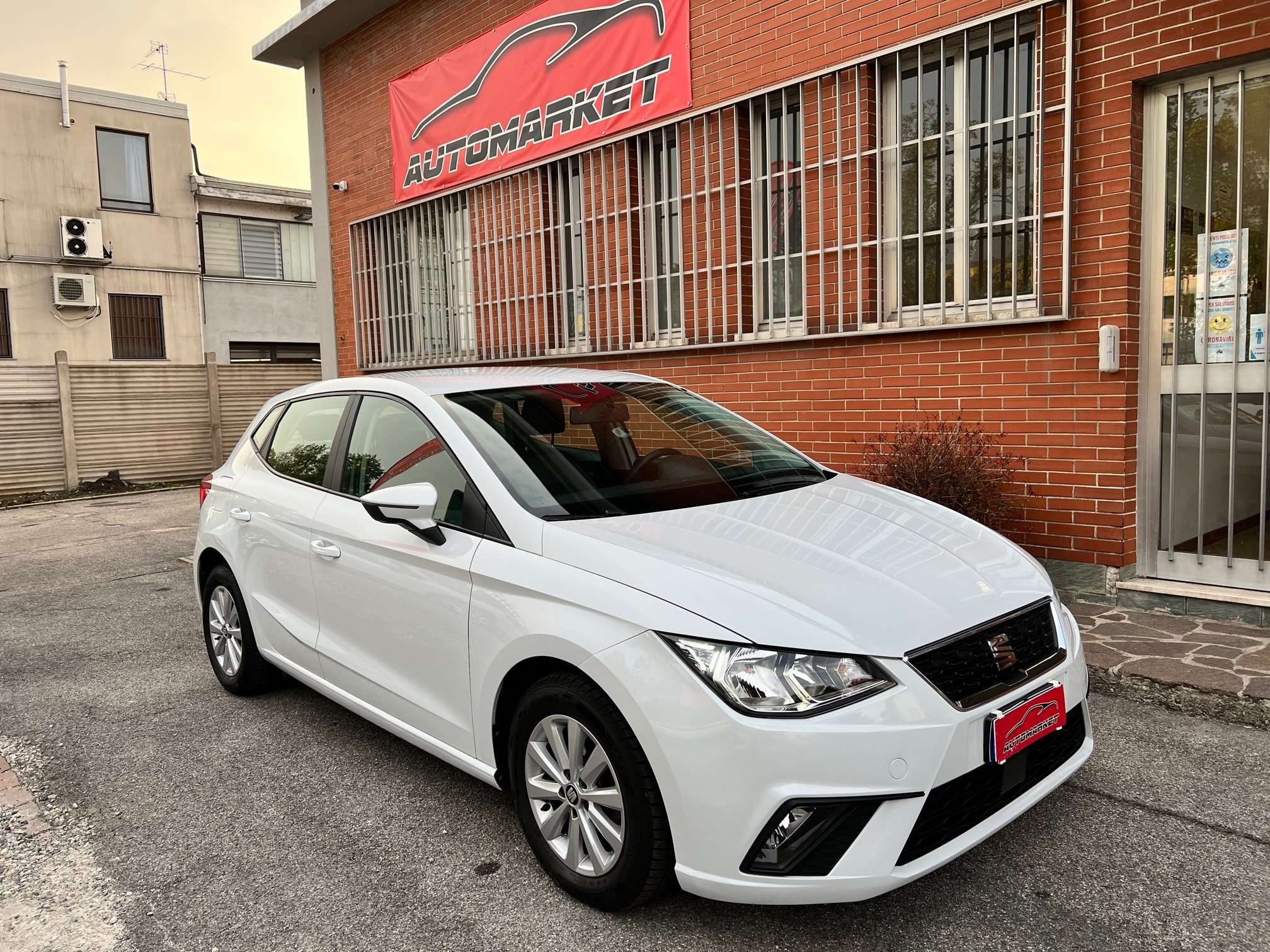 SEAT Ibiza1.6 TDI BUSINESS 80CV NEOPATENTATI