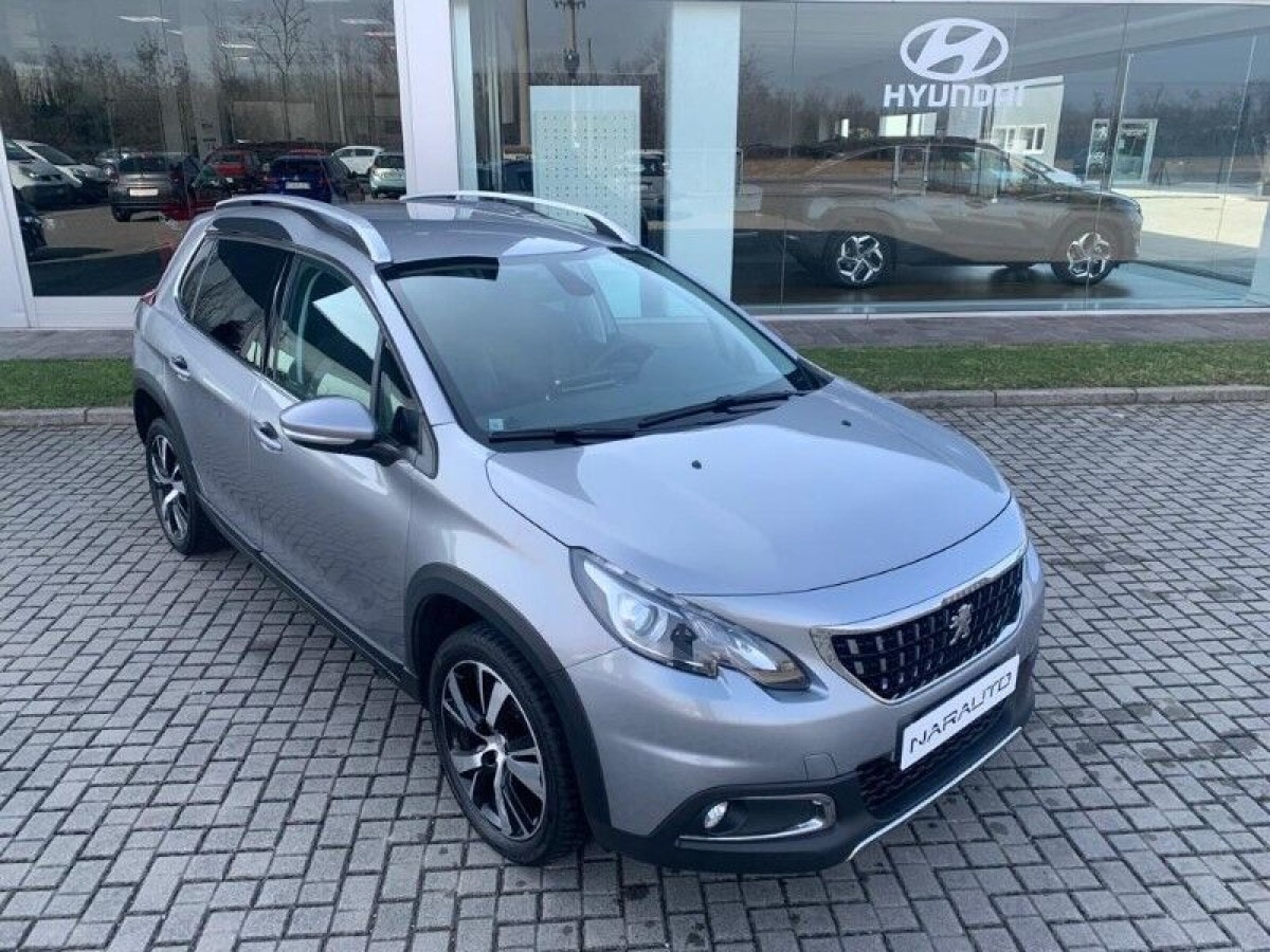 PEUGEOT 2008 BlueHDi 100 S&S Allure