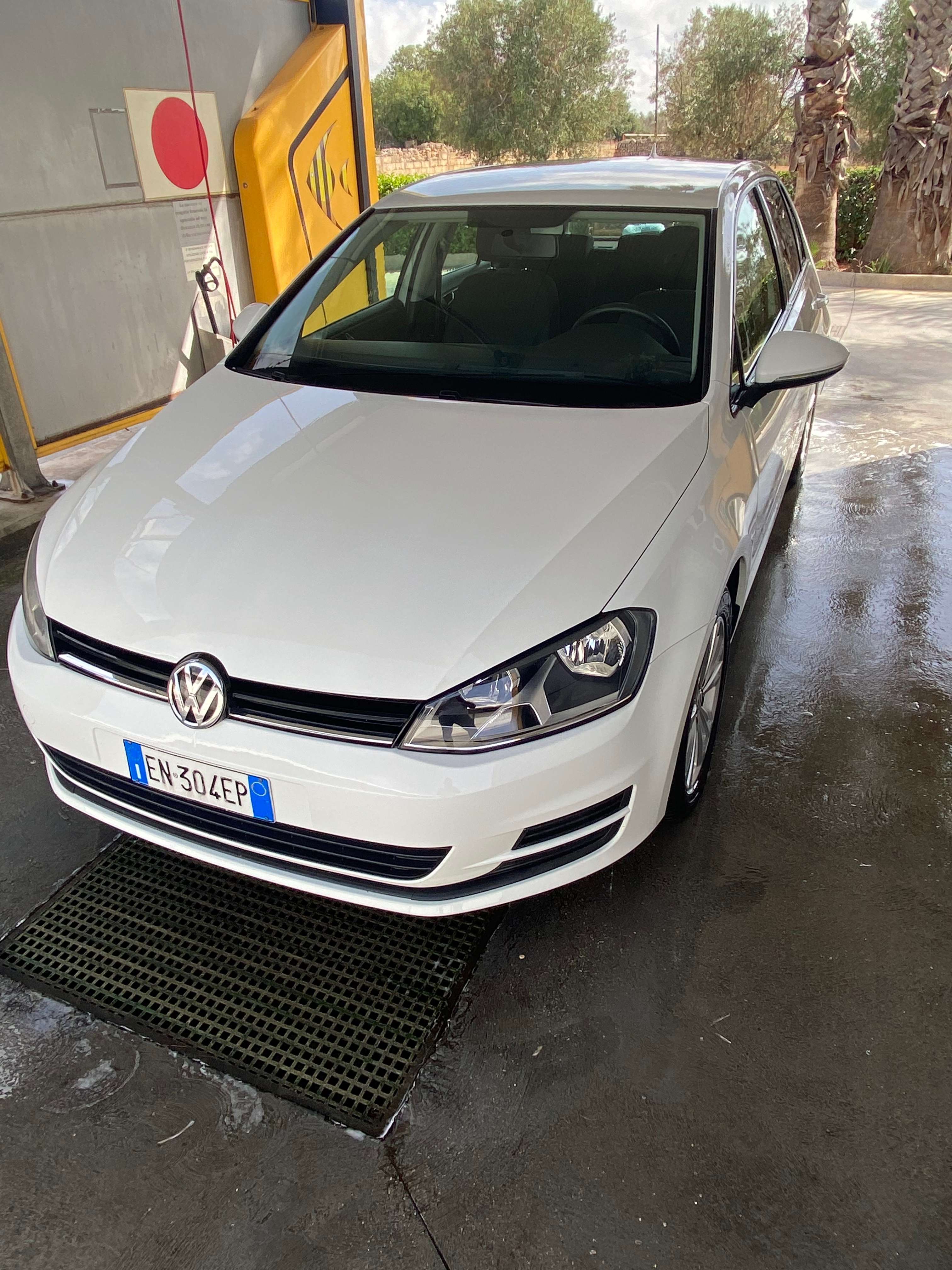 Volkswagen Golf5p 1.6 tdi Highline