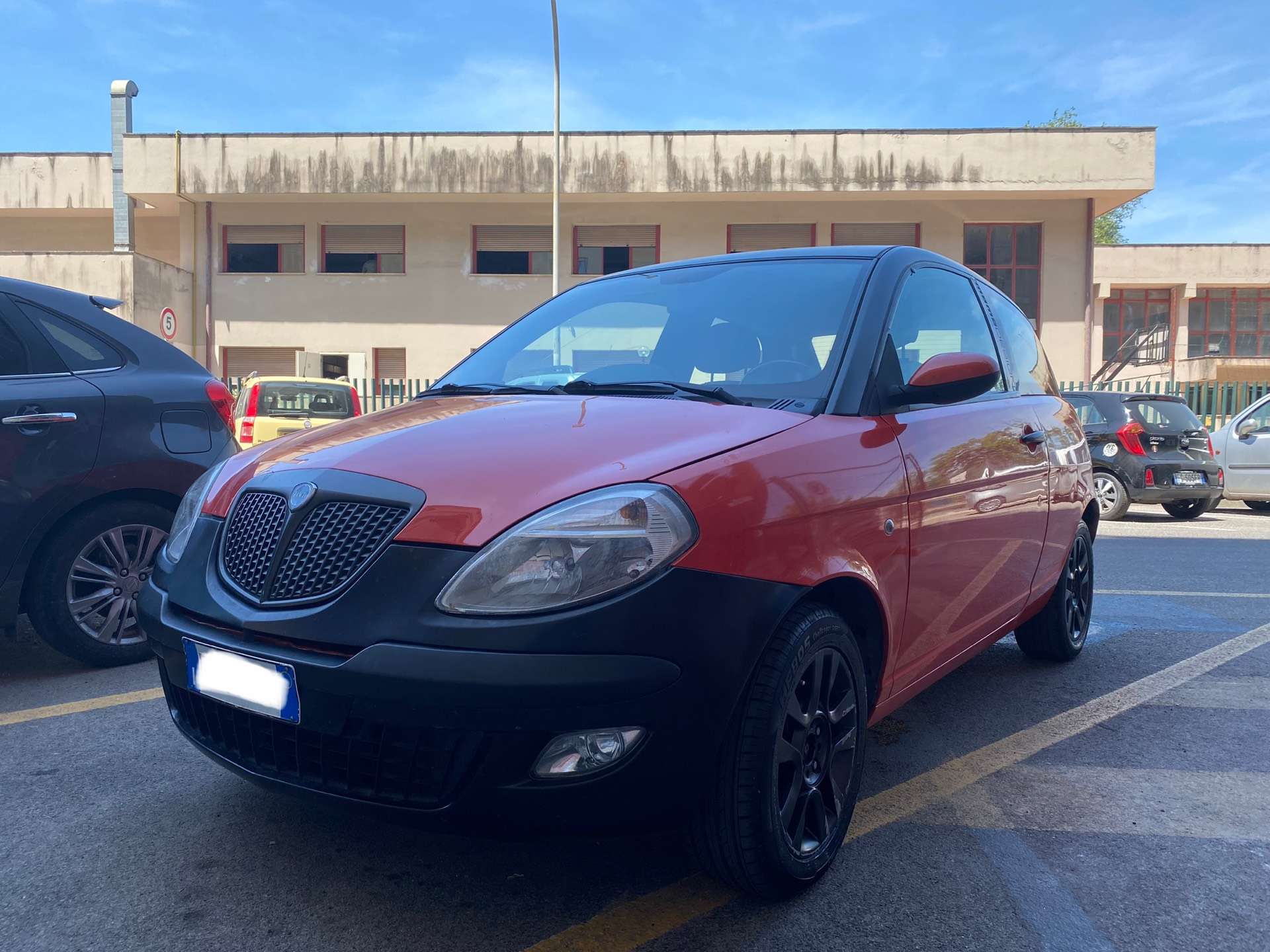 Lancia Ypsilon1.3 mjt Momo Design