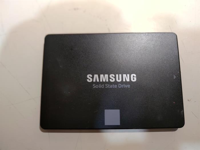 SAMSUNG SSD 250 GB SERIE 860 EVO 2.5