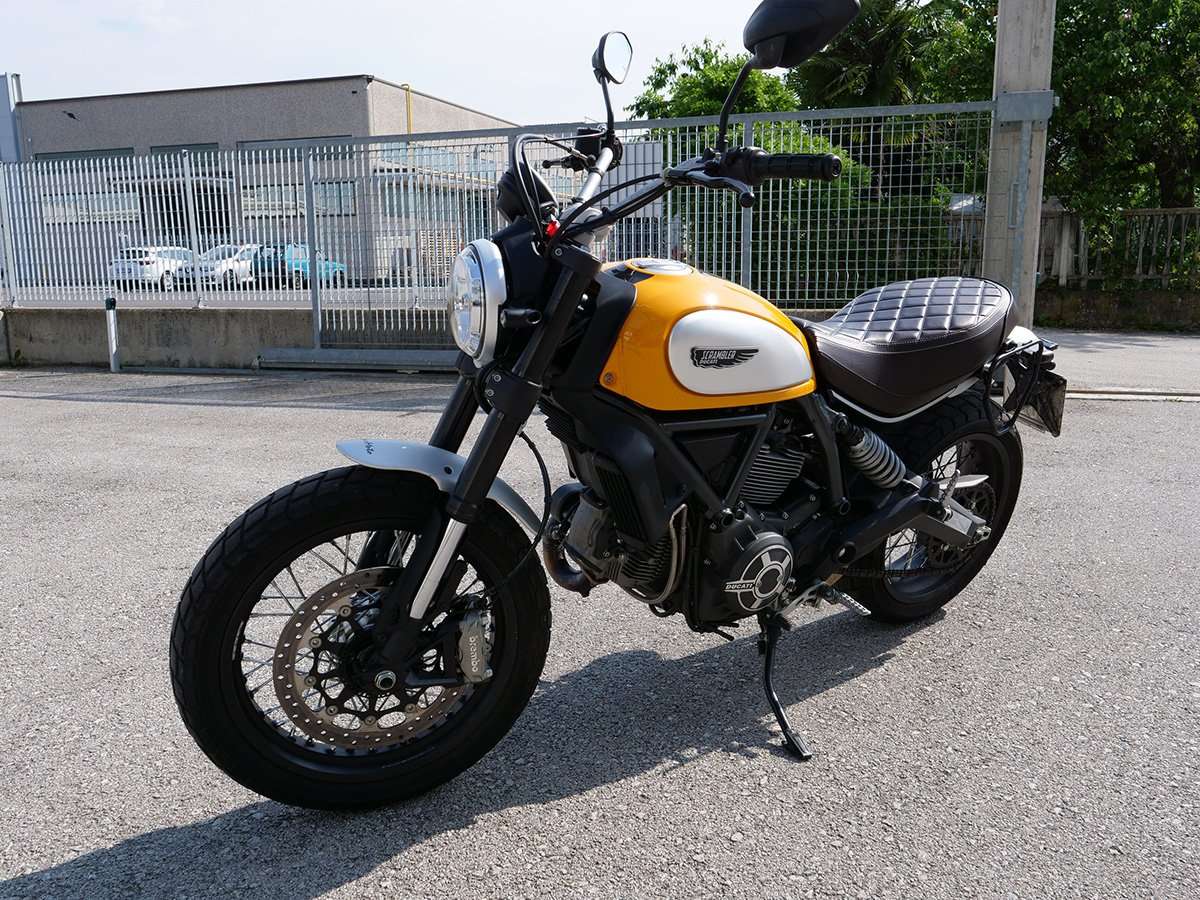 Ducati ScramblerClassic 800