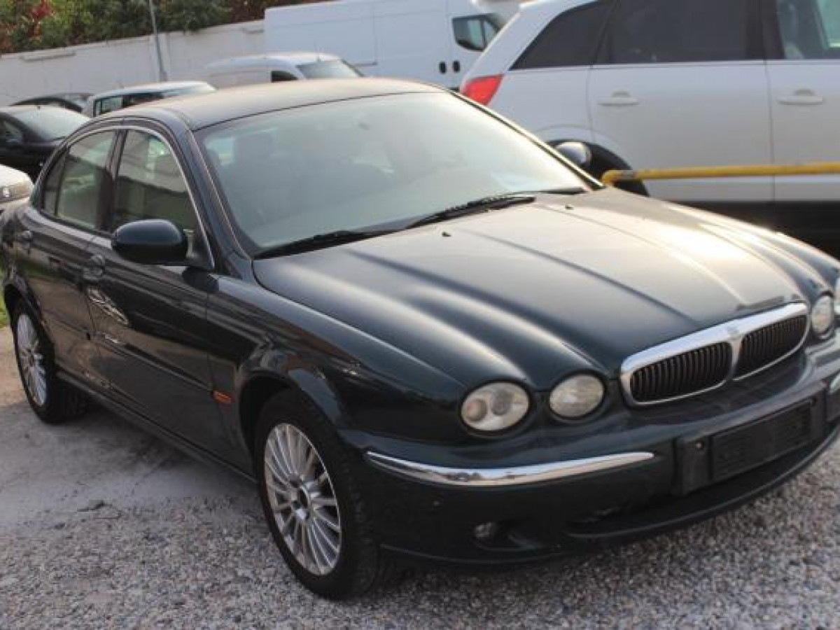 JAGUAR X-Type X400/6/7/8/9 X-Type 2 litri V6 24V cat